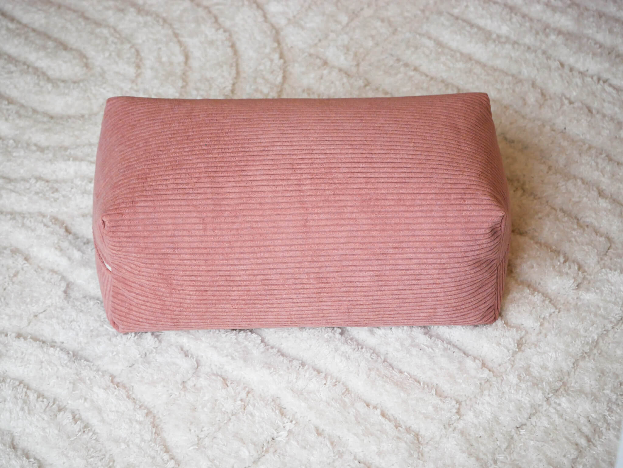Bolster yoga rectangulaire - Les Barbaries - marque française, éthique ...